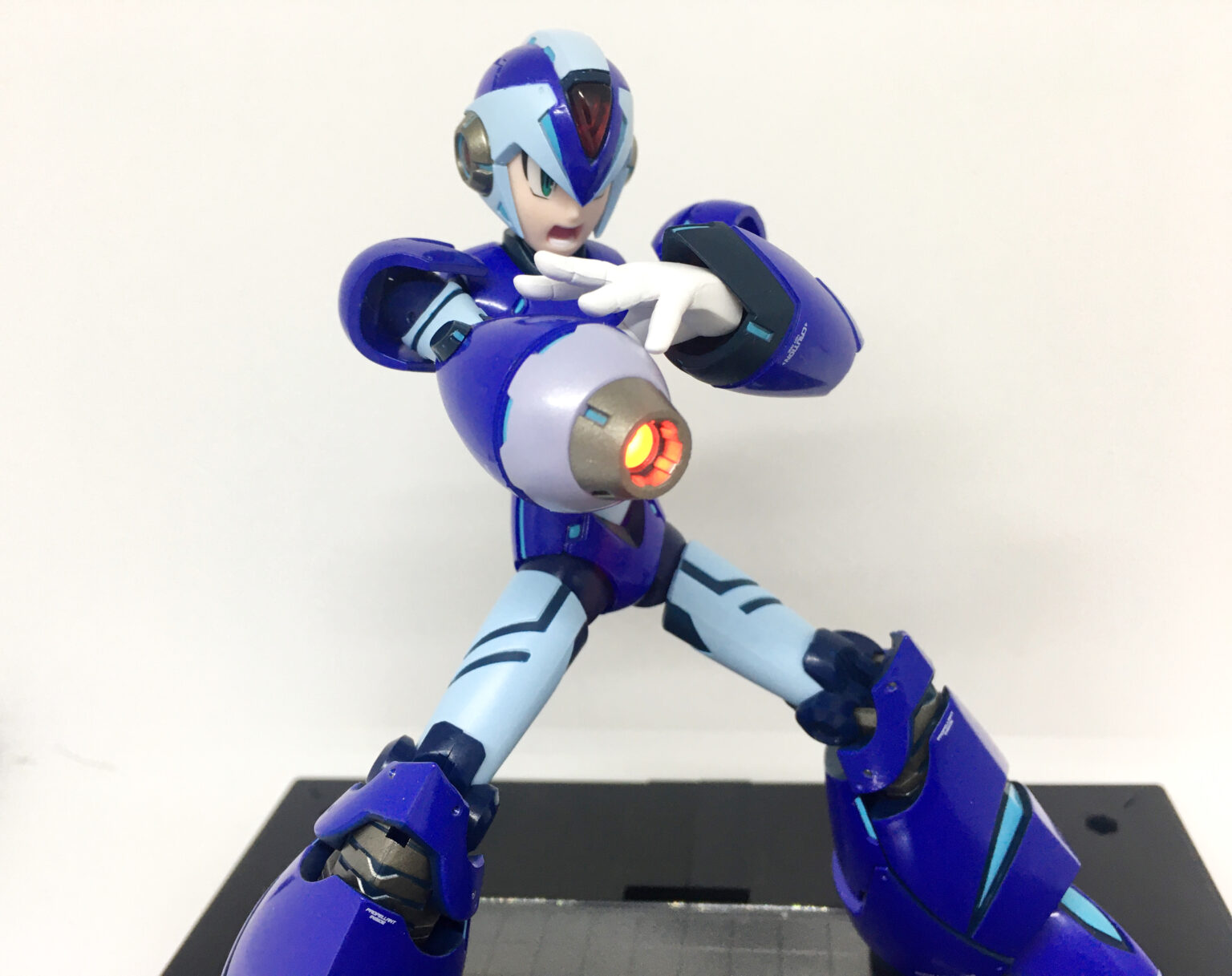 Figure Review: Tru-Force Megaman X Designer Series - Mecha Alliance
