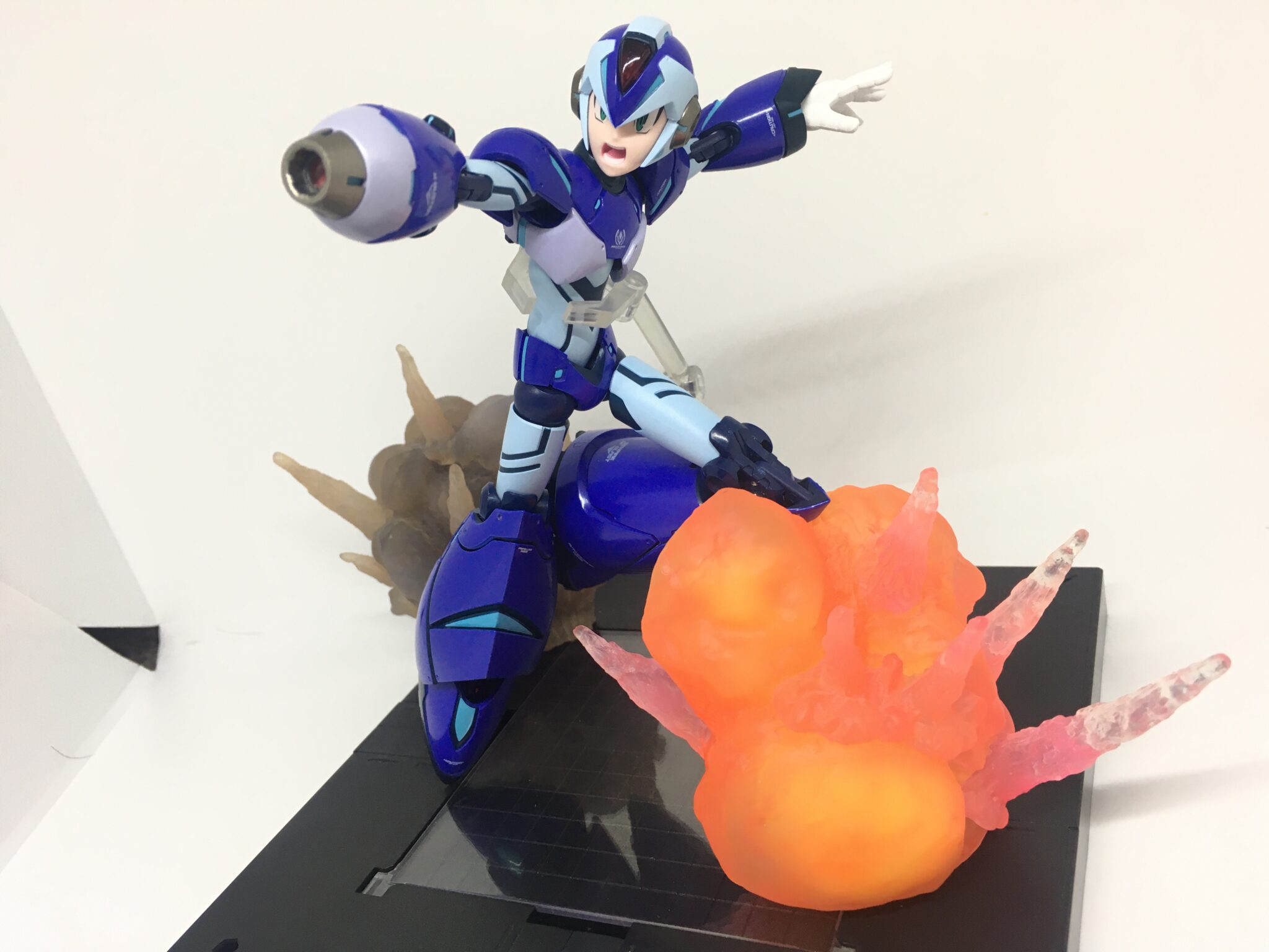 Figure Review: Tru-Force Megaman X Designer Series - Mecha Alliance