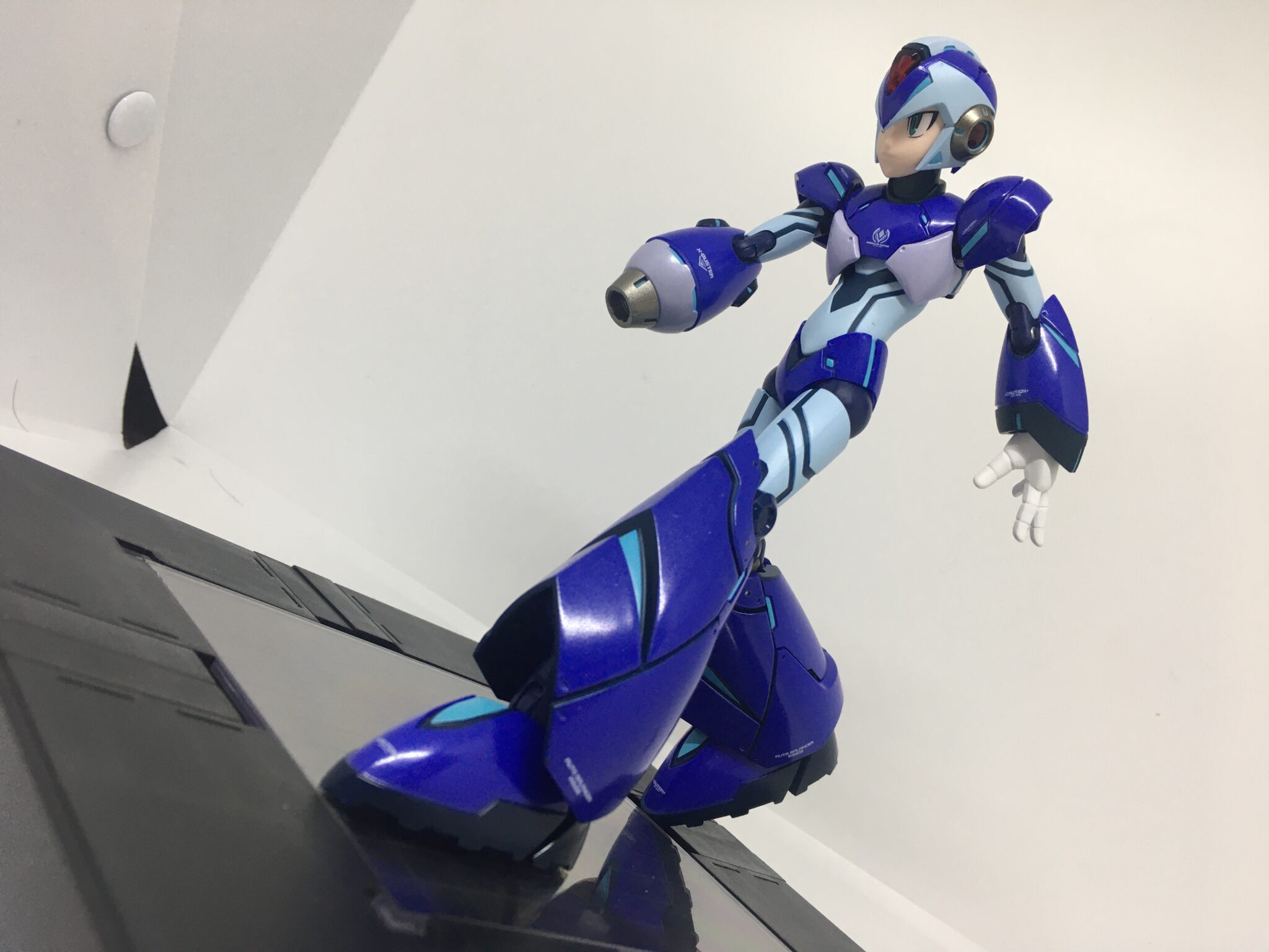 Figure Review: Tru-Force Megaman X Designer Series - Mecha Alliance