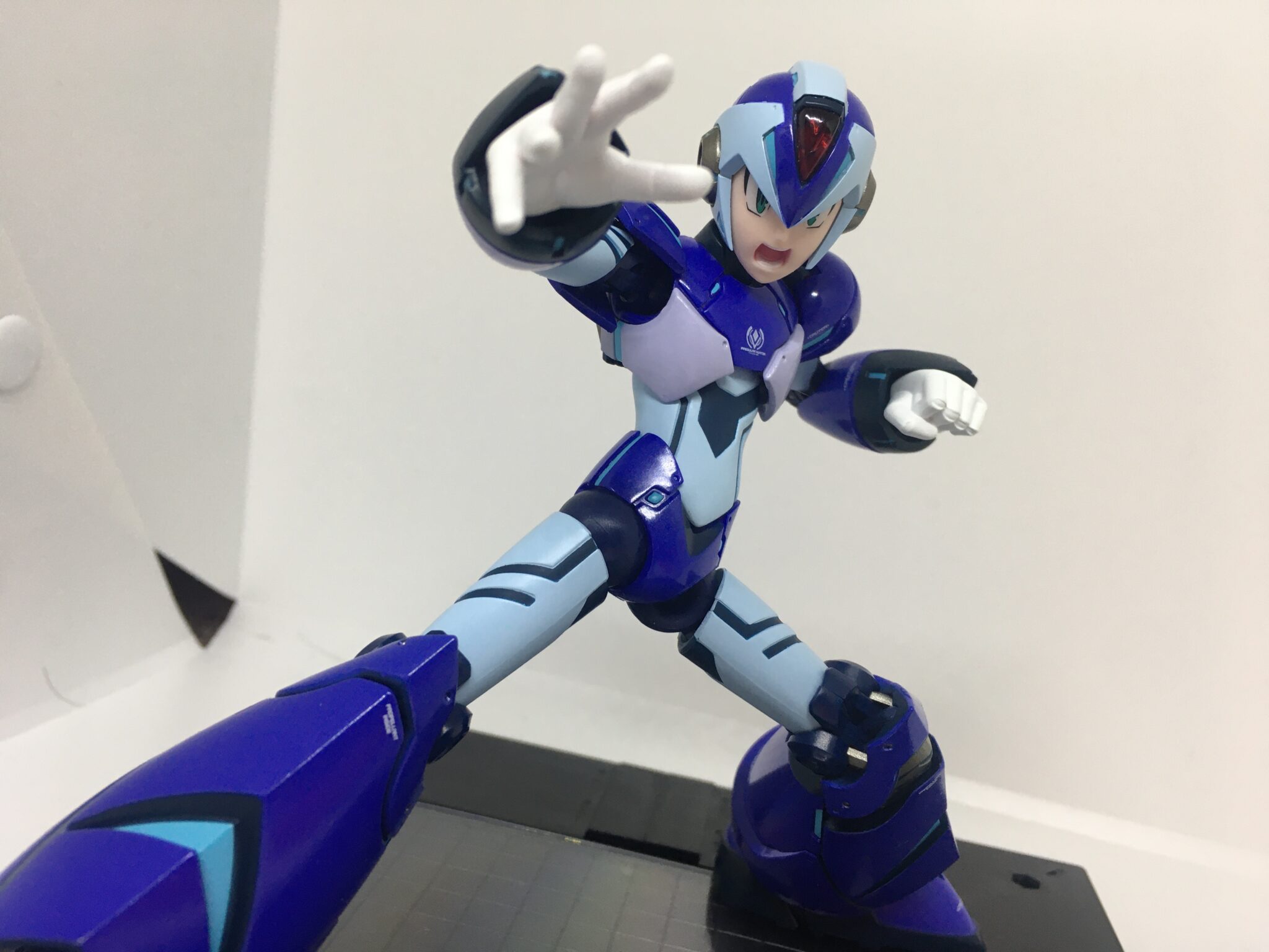 Figure Review: Tru-Force Megaman X Designer Series - Mecha Alliance