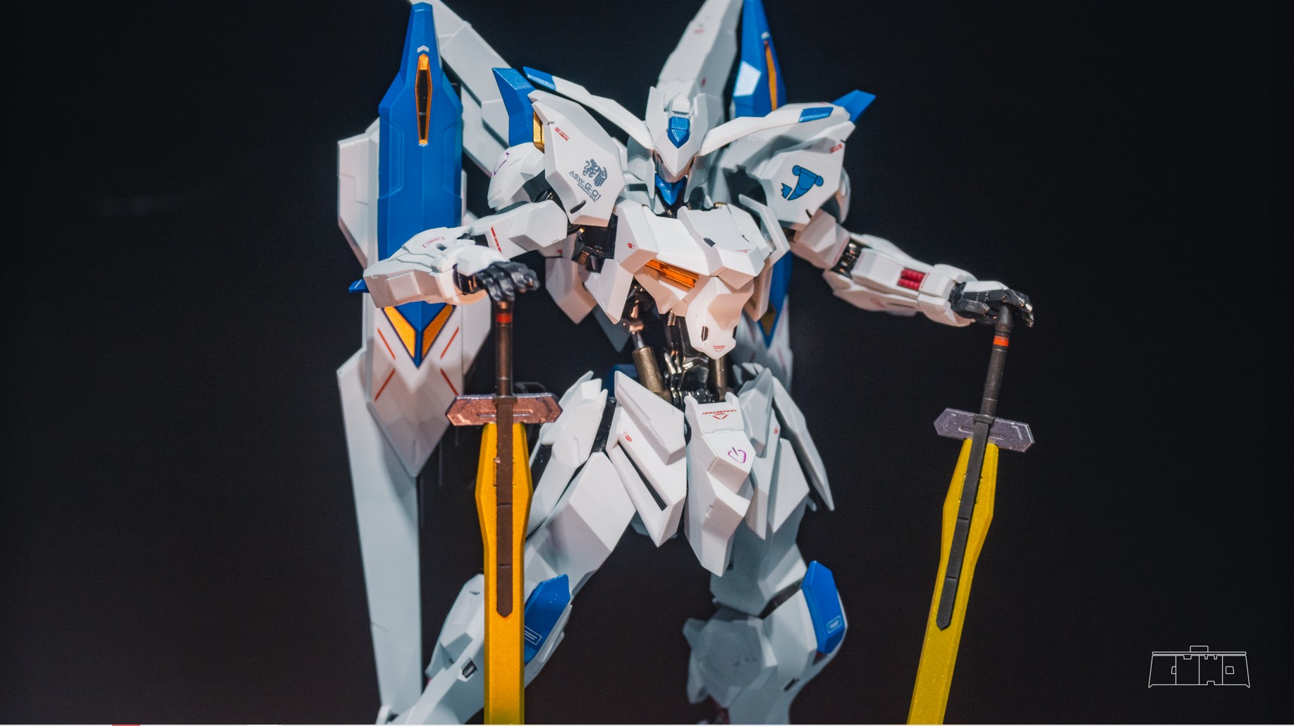 Figure Review: Metal Robot Damashii - Gundam Bael [Fuwa Kotatsu ...