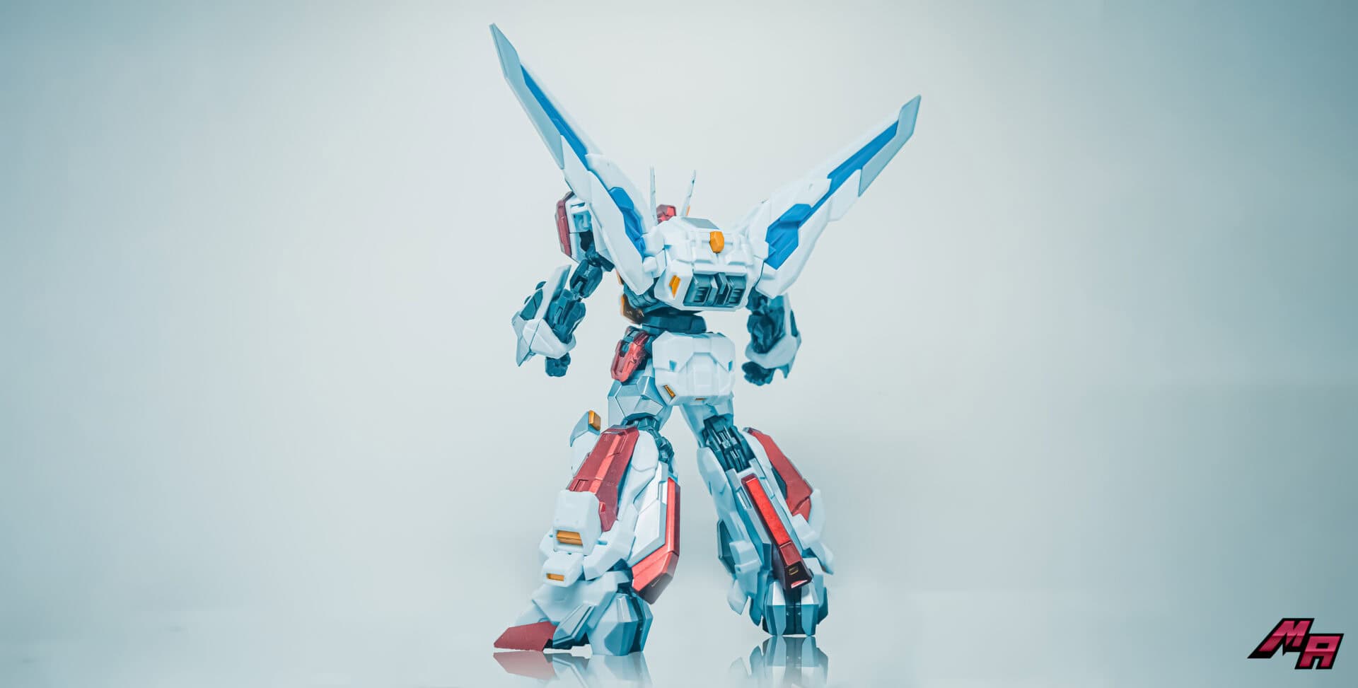 Kit Review: SMP ALTERNATIVE DESTINY - BRAVE EXKAISER - Mecha Alliance
