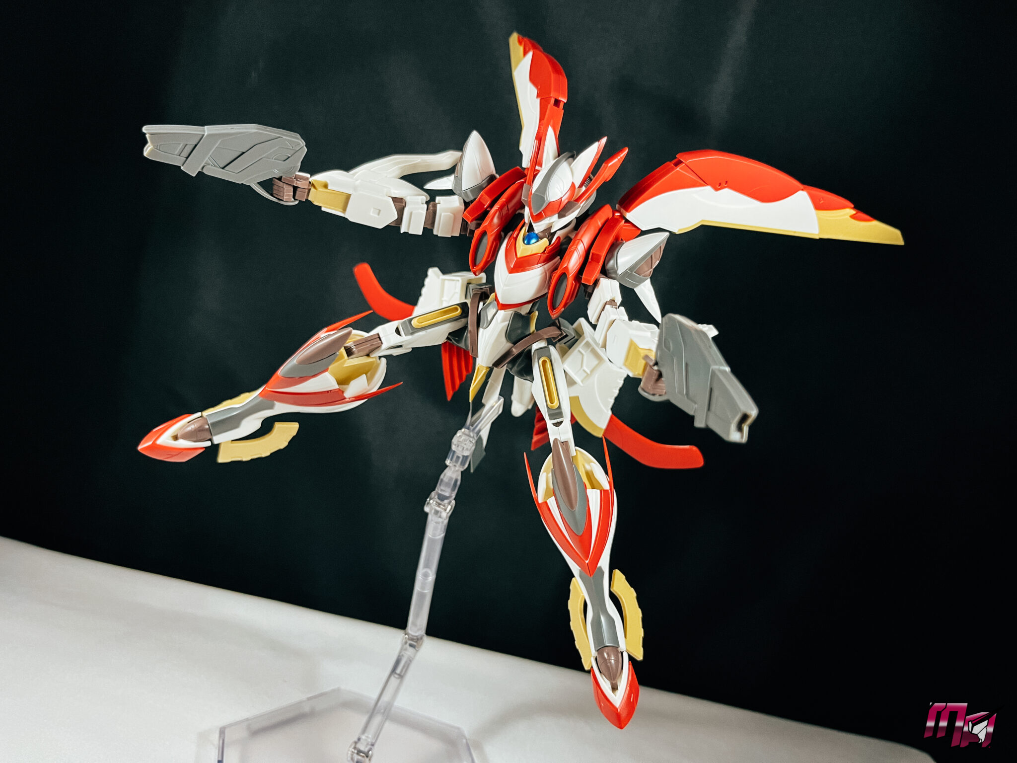 Kit review: Kotobukiya - Non-scale Majestic Prince - Red 5 (Normal ...