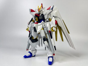 Kit review: HGCE 1/144 Mighty Strike Freedom Gundam (+ Strike Freedom ...