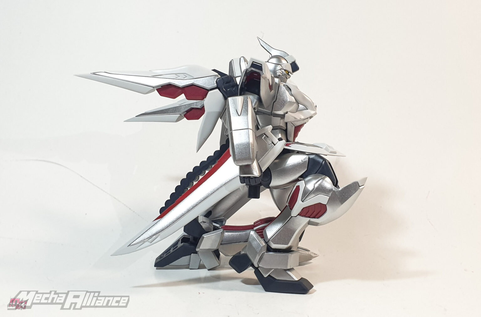 Figure review: Robot Damashii Ghost Gundam - Mecha Alliance