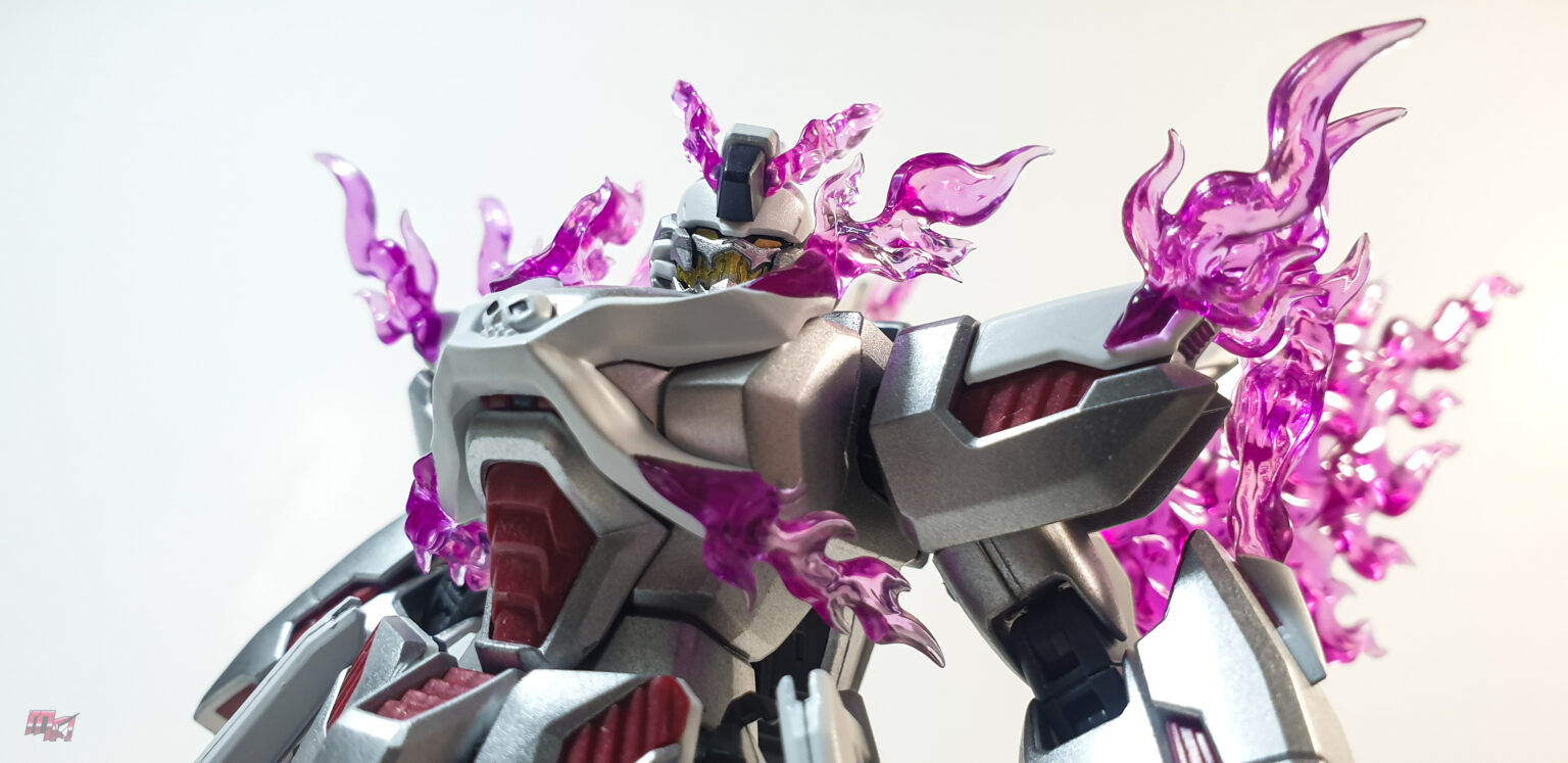 Figure review: Robot Damashii Ghost Gundam - Mecha Alliance